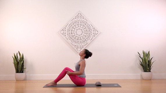 Spine-Thoracic - Online Yoga Class - The Yoga Collective