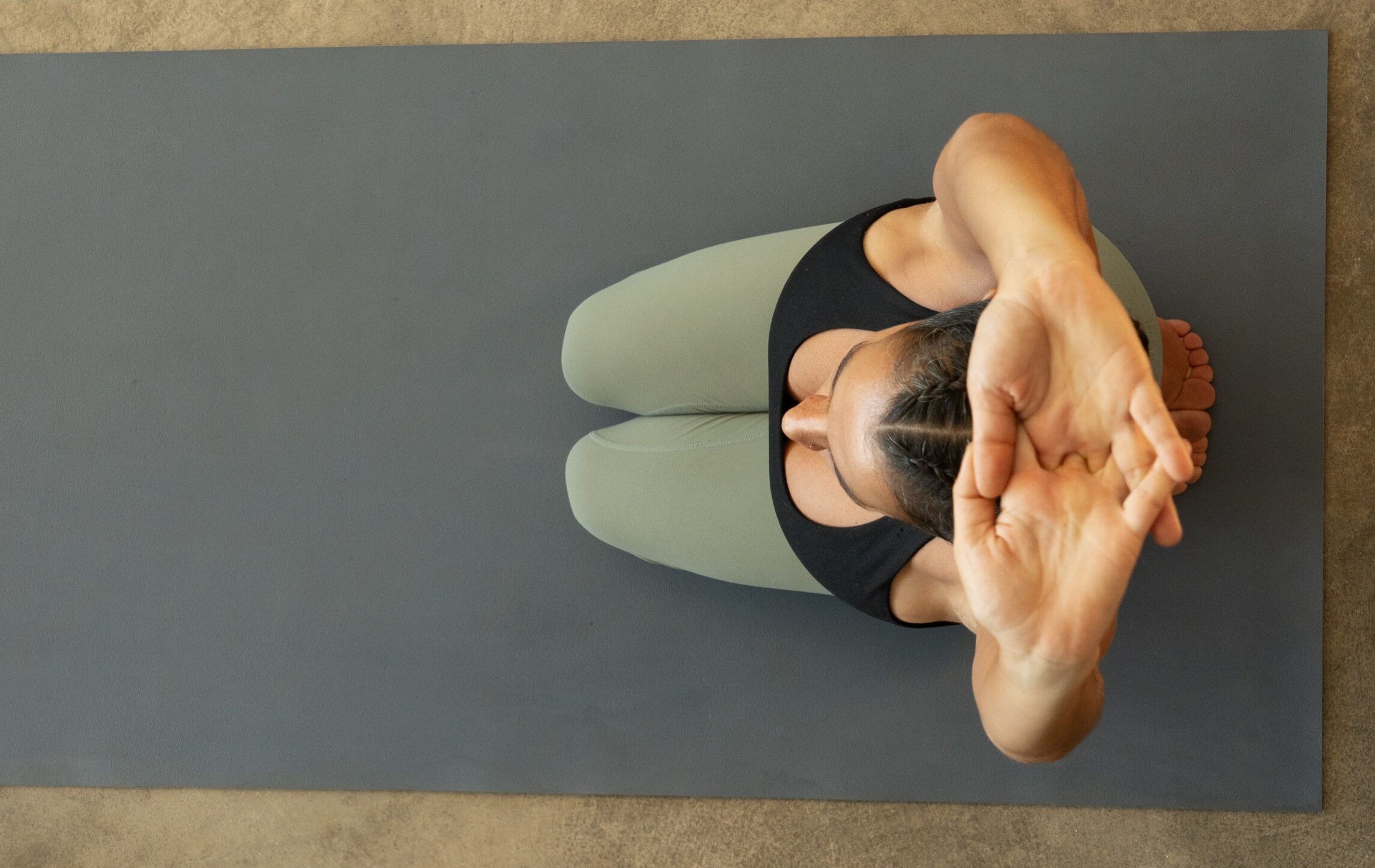 How to Create a Calm Yoga Space in Even the Smallest Dorm - The Yoga ...